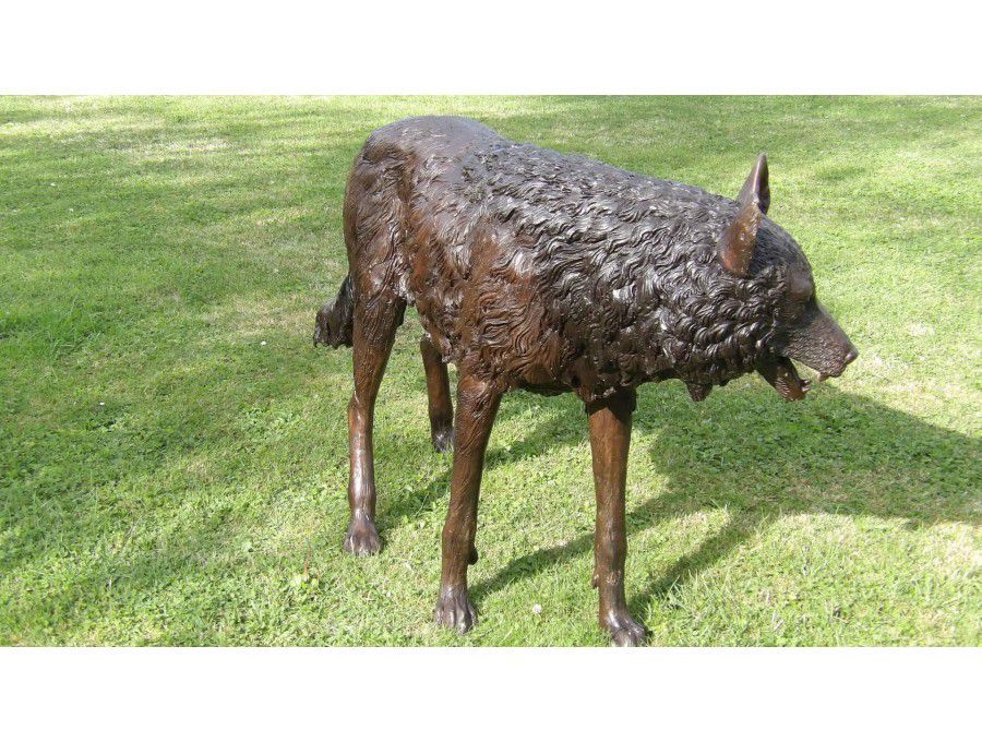 Bronze Wolf | Bronze Statues | Holloways Garden Ornaments