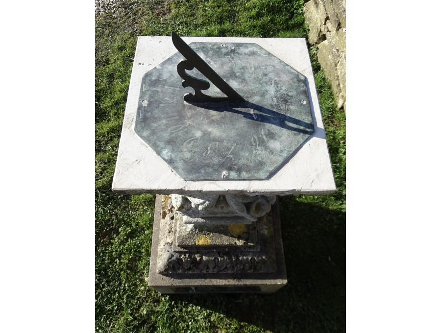 Antique Limestone Sundial|Holloways Garden Antiques