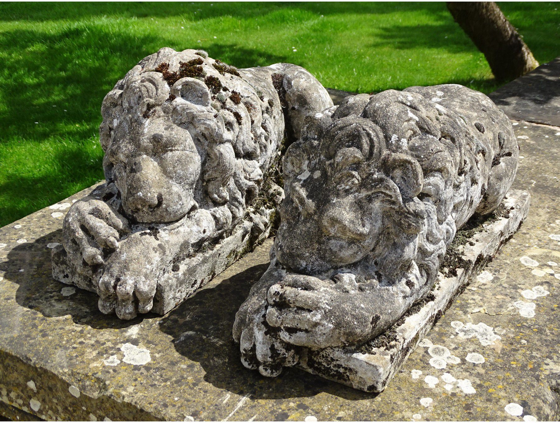 Vintage Canova Lions (Pair)|