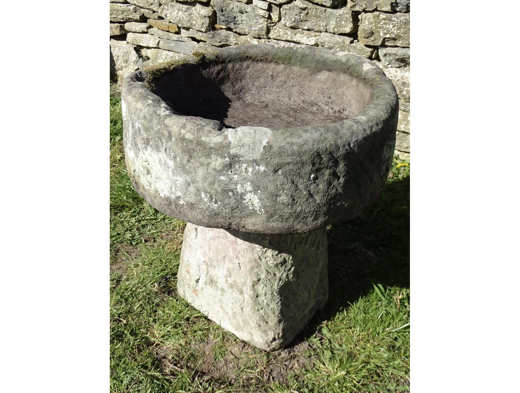 Round Stone Trough|