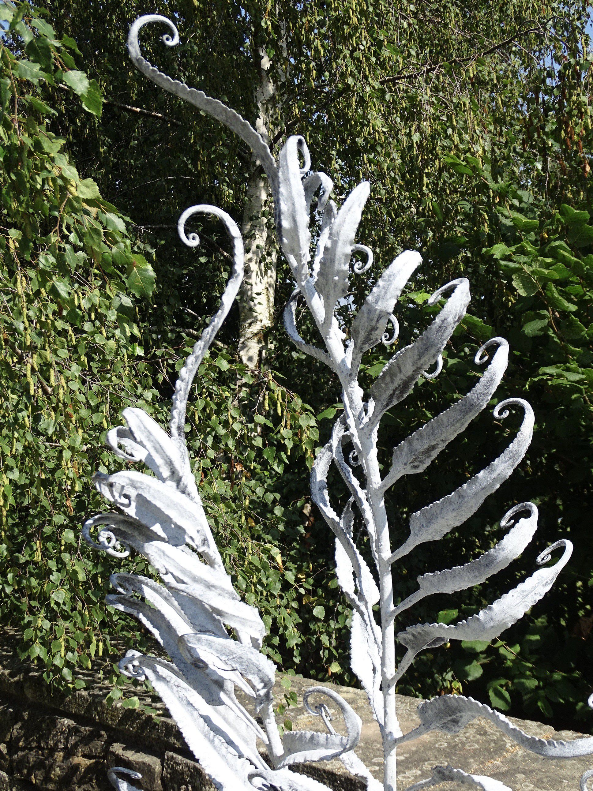 Neil Lossock 'Tall Fern'|Modern Garden Sculpture|