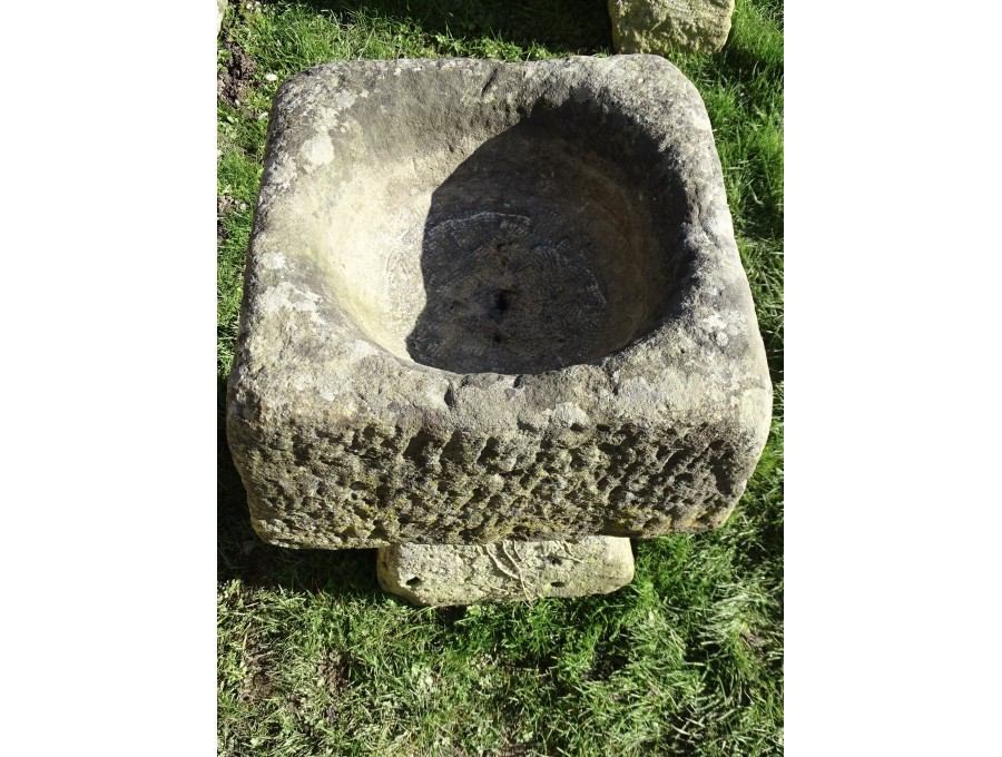 Square Stone Trough on Base|