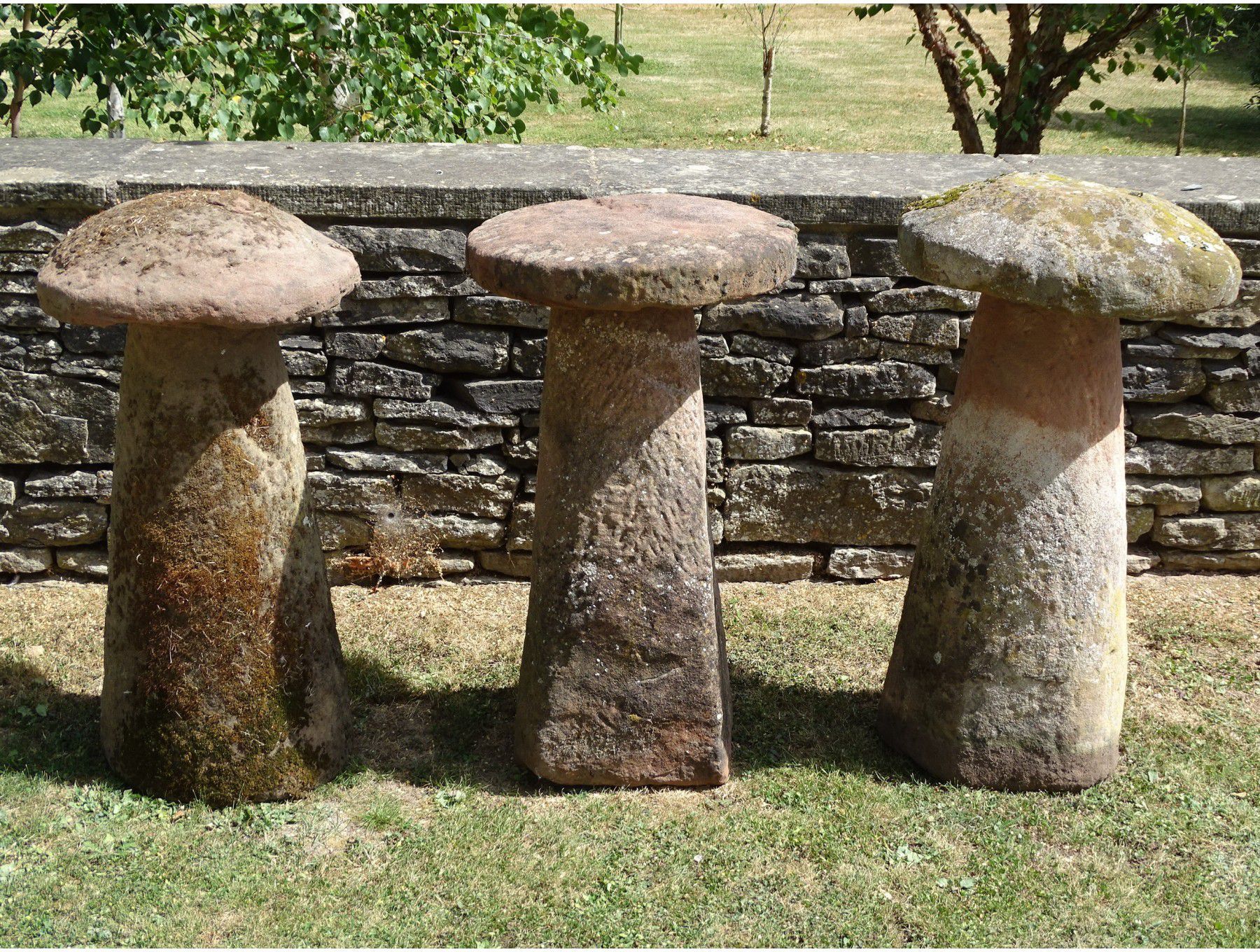 Antique Sandstone Staddlestone|