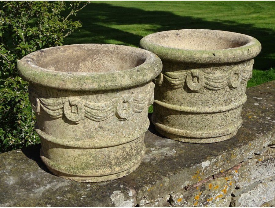 Weathered Round Planters (Pair)|