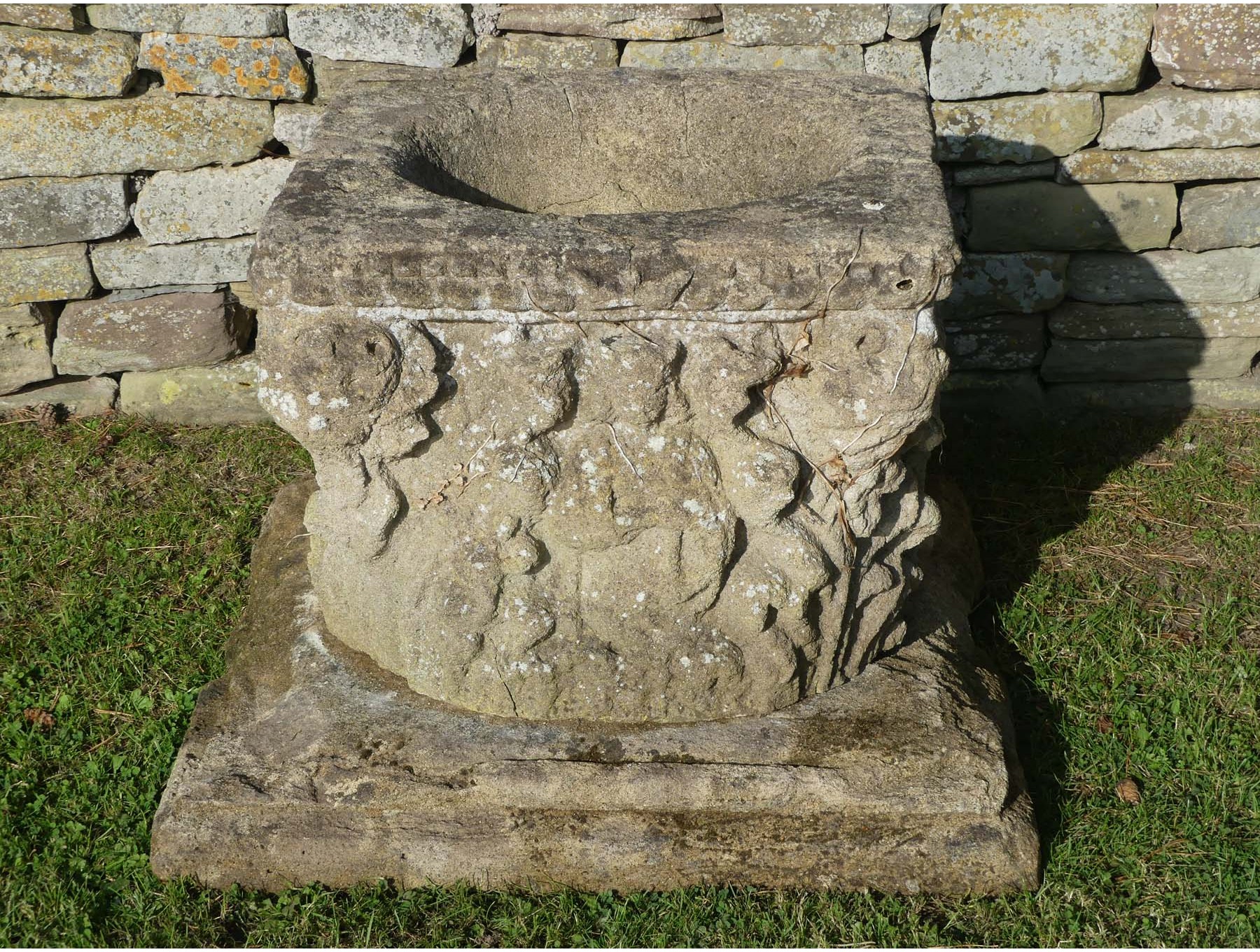 Vintage Wellhead Planter | Holloways Garden Antiques