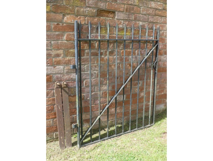 Vintage Garden Gate | Holloways Garden Antiques