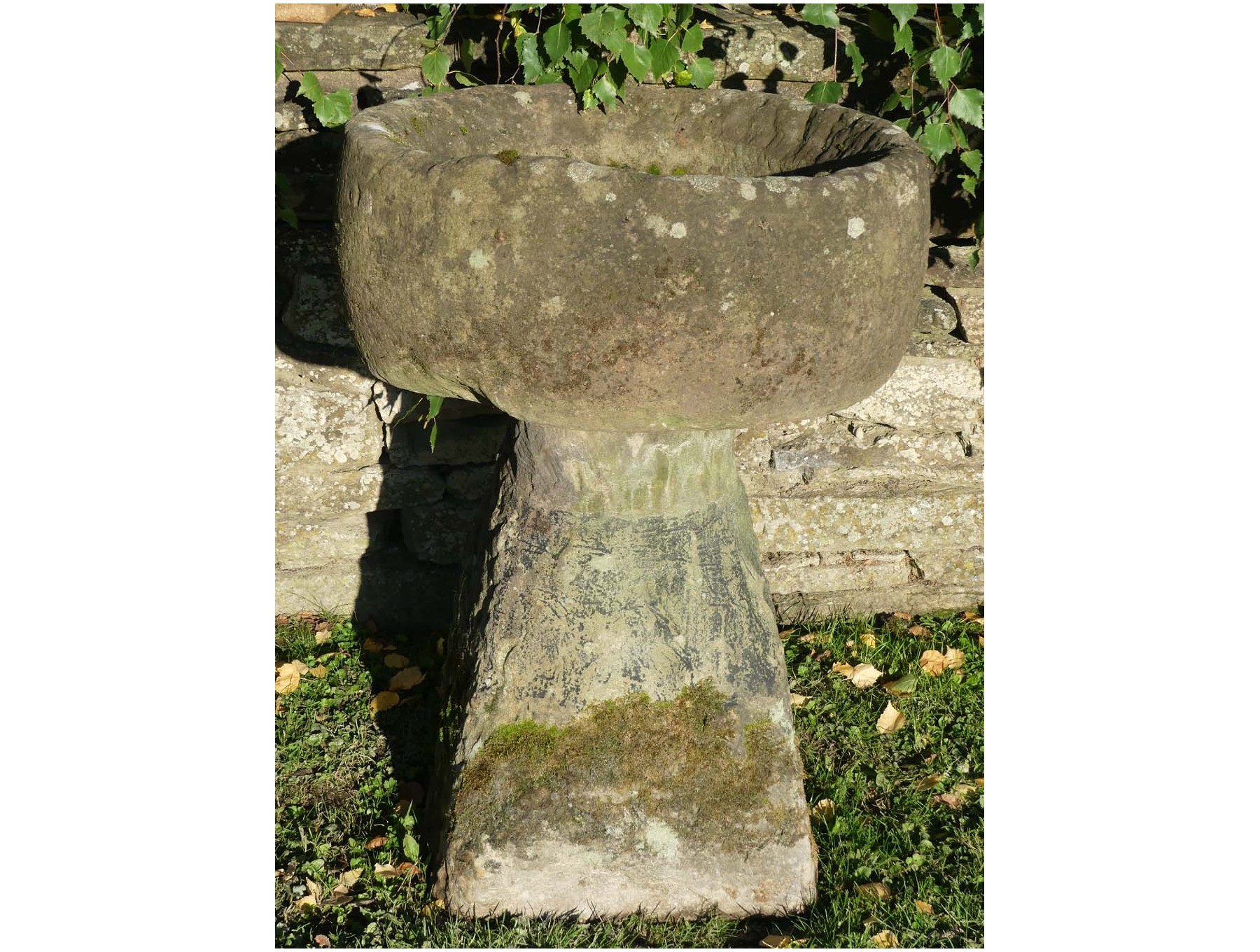 Round Stone Planter on Base | Holloways Garden Antiques